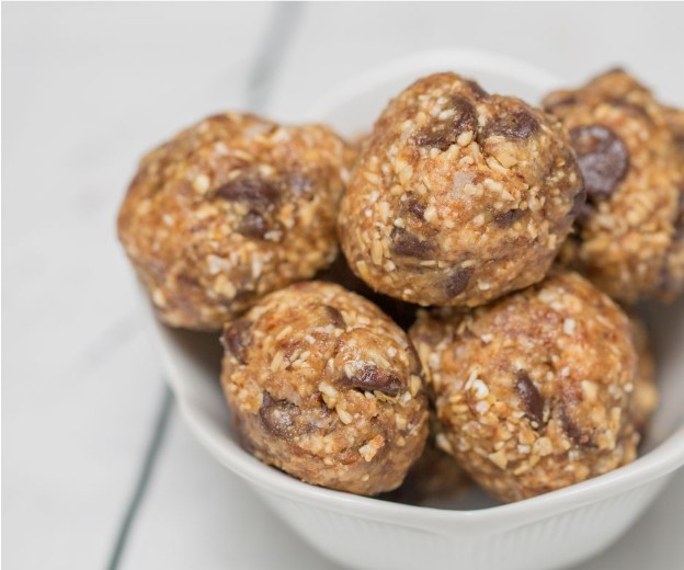 Raw Vegan Cookie Dough Bites: Low-Glycemic Snack