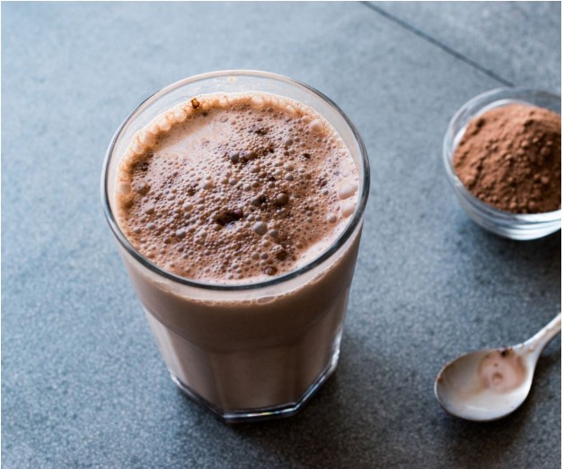 Low-Glycemic Green Chocolate Smoothie